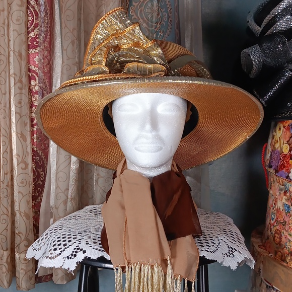 New York | Accessories | New York Gold Year Round Straw Hat | Poshmark
